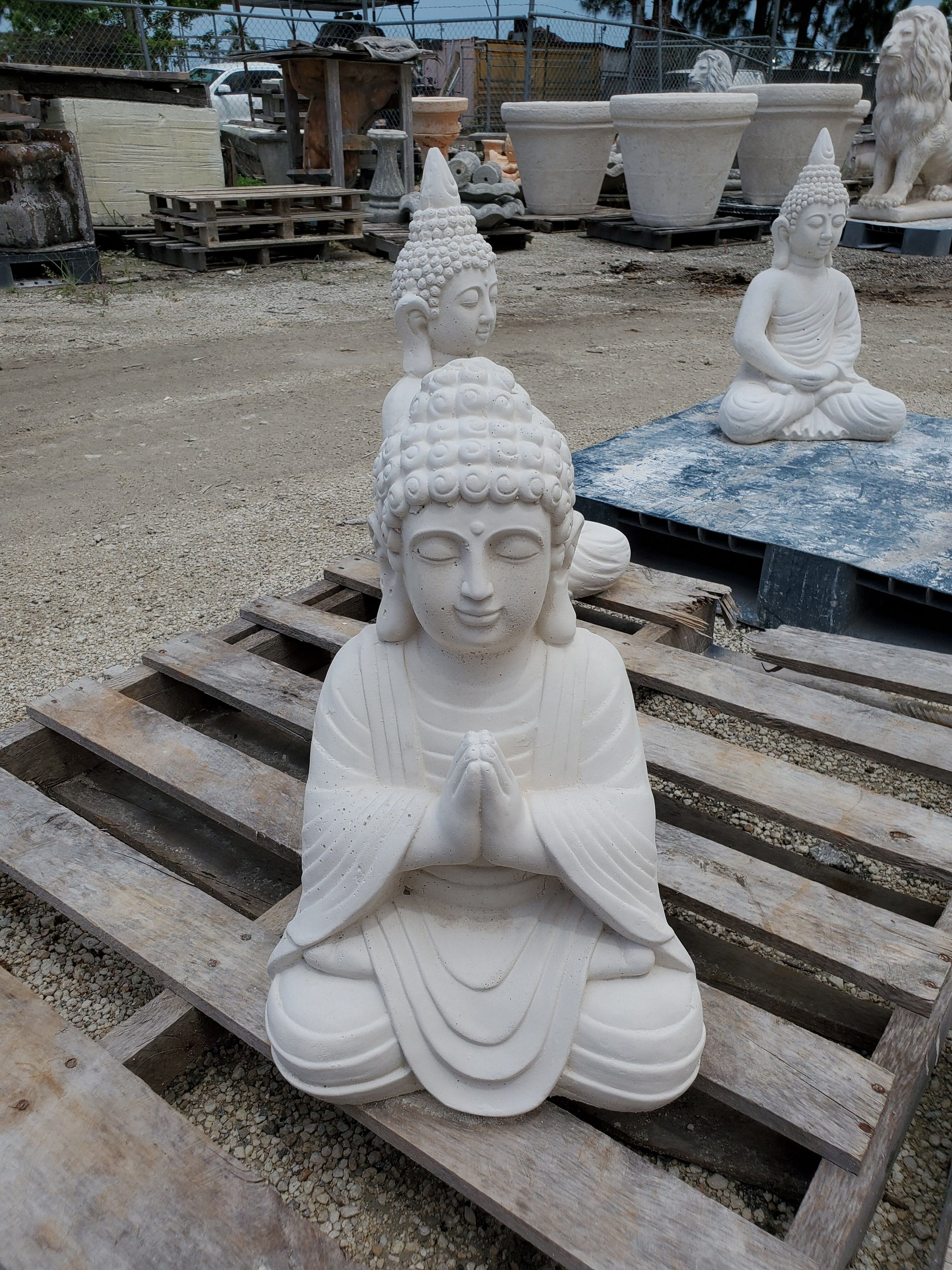 Concrete Buddha Statue / Cement Backyard Patio Garden Buddhas | BERTHA ...